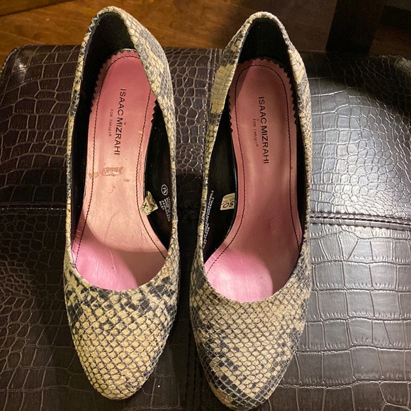 Isaac Mizrahi | Shoes | Snake Print Isaac Mizrahi Pumps | Poshmark